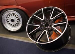 6 Best Wheel Color For Black Cars (Pictures) 2023| Flawless Car Guide ...