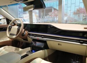 How To Dry Out Car After Leaving Sunroof Open In 3 Simple Ways ...